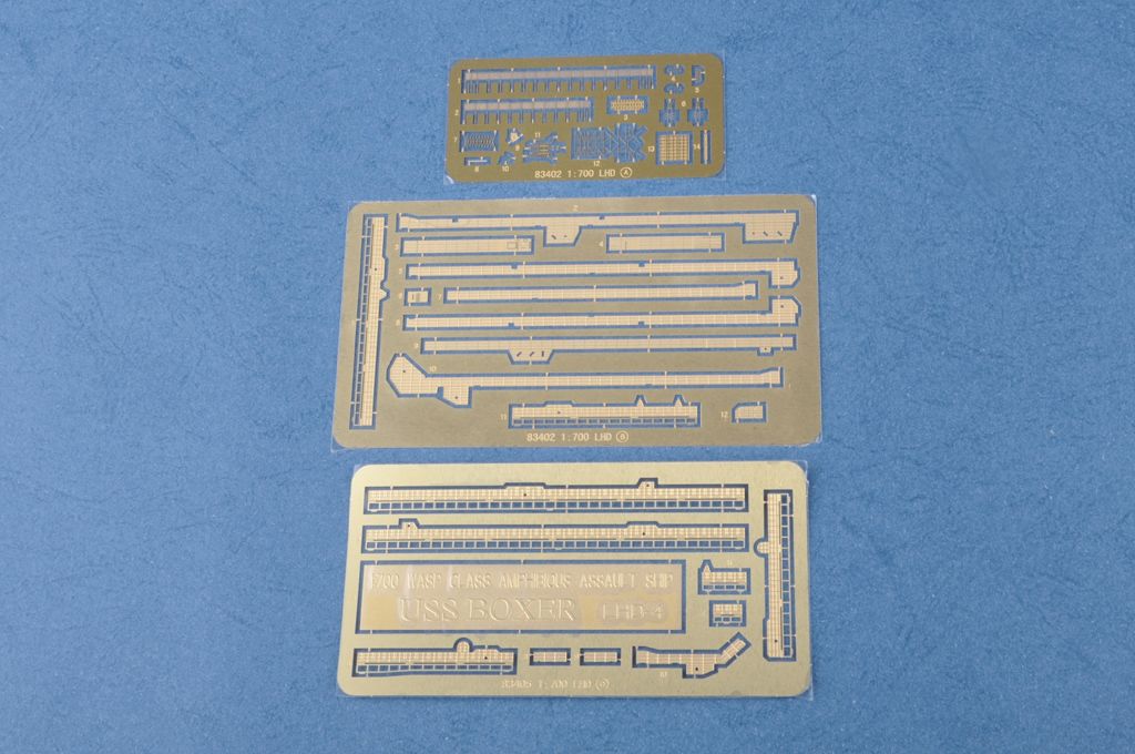 1:700 USS Boxer LHD-4 | MN modelář