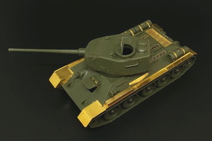 1:48 T-34-85 (Tamiya) | MN modelář