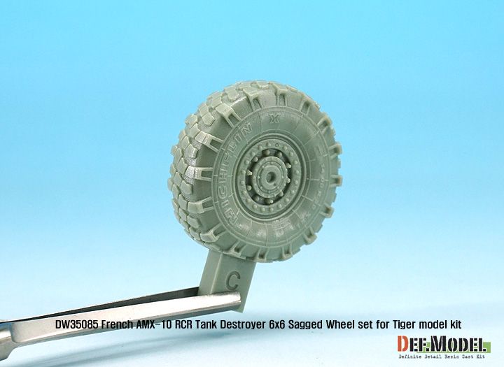 1:35 French AMX-10 RCR Tank Destroyer 6x6 Sagged Wheel set (for Tiger ...